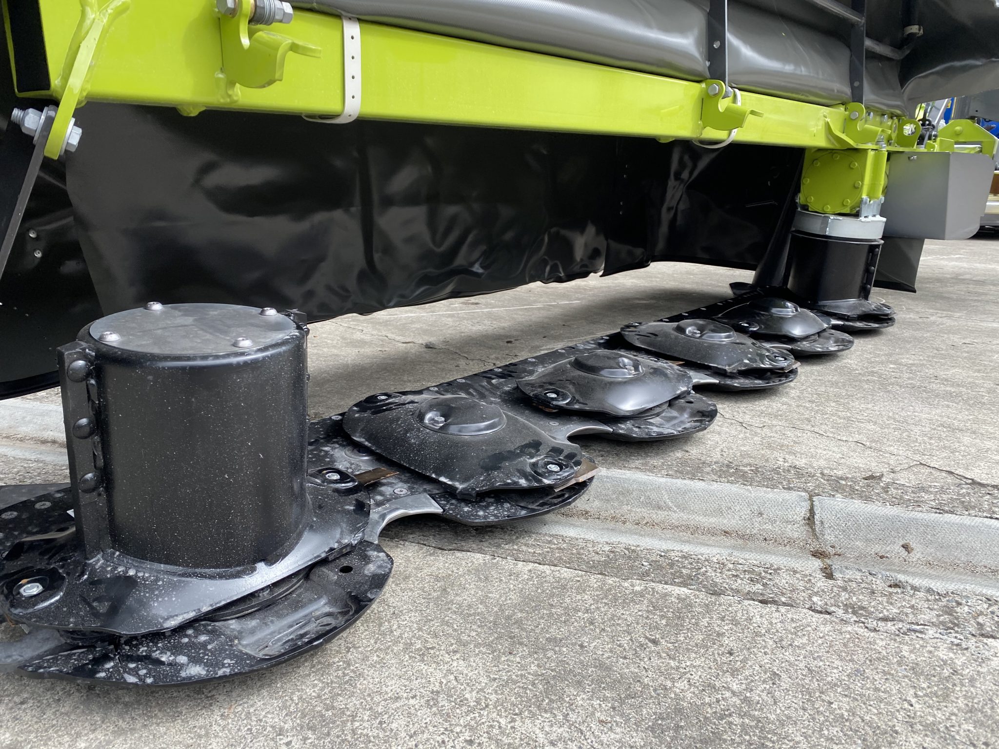 Claas Disco 28 Mower – Nolan's Garage Ltd